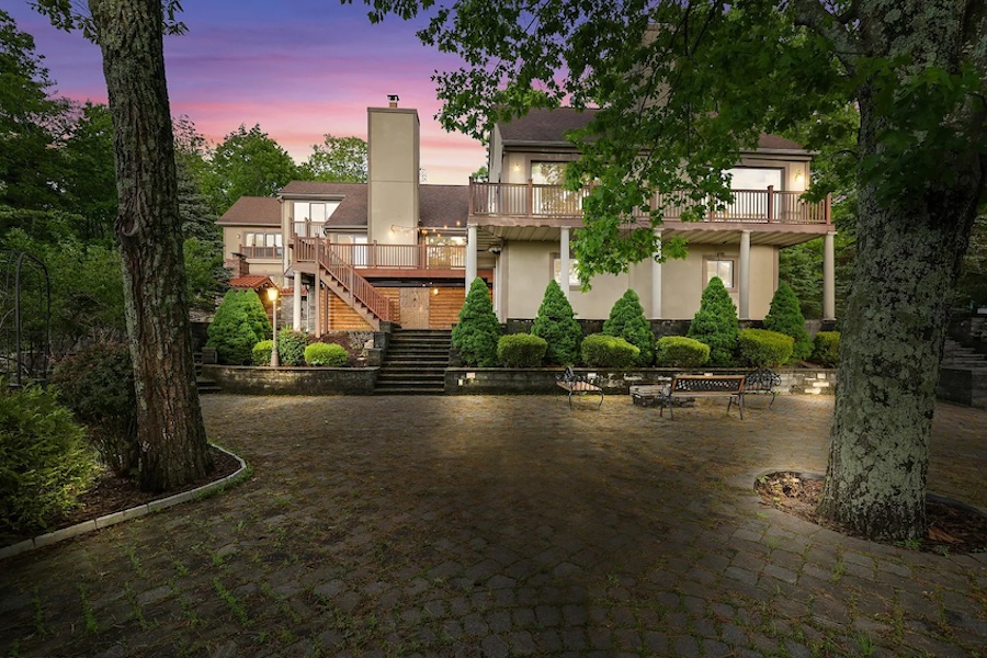 Modern Compound House